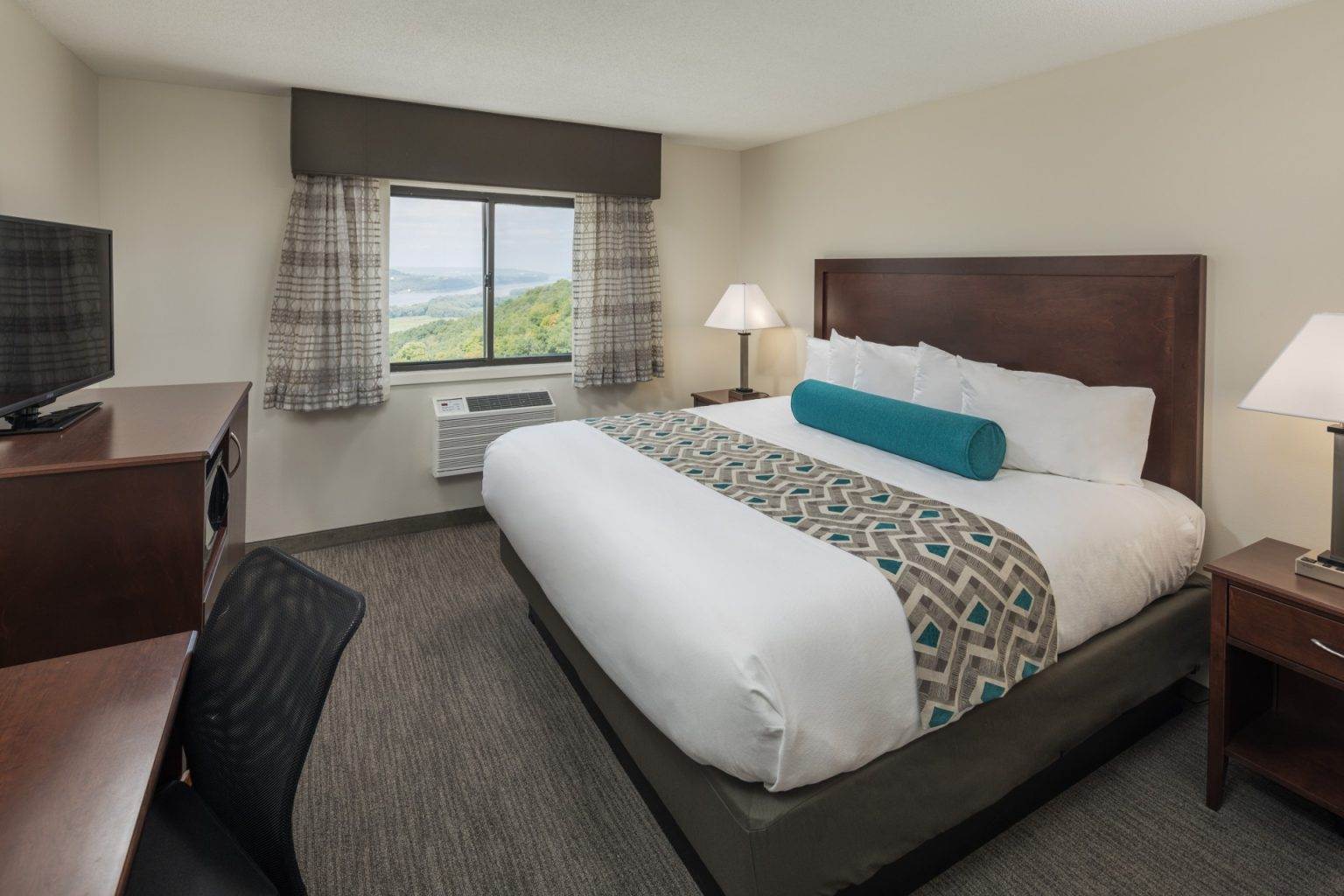 Lodging - Chestnut Mountain